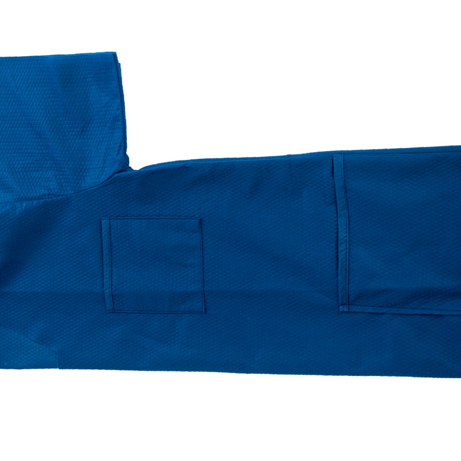 Disposable scrub top – Northumbria Healthcare Manufacturing Hub